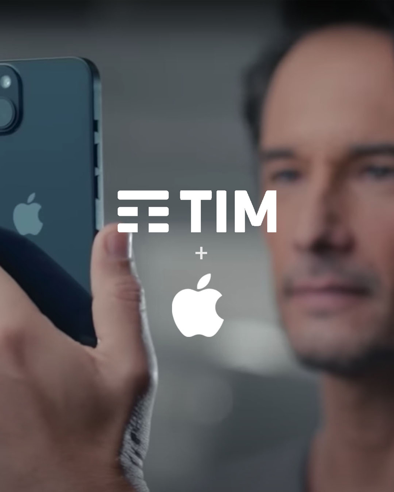 Tim + Apple - Tecla Music Agency